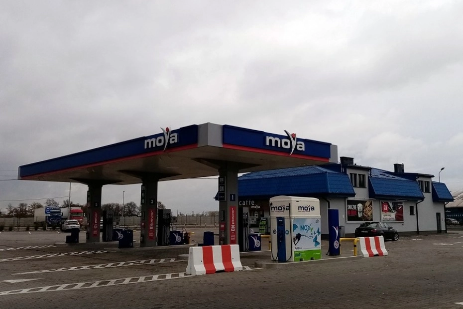 Ekspansja sieci Moya