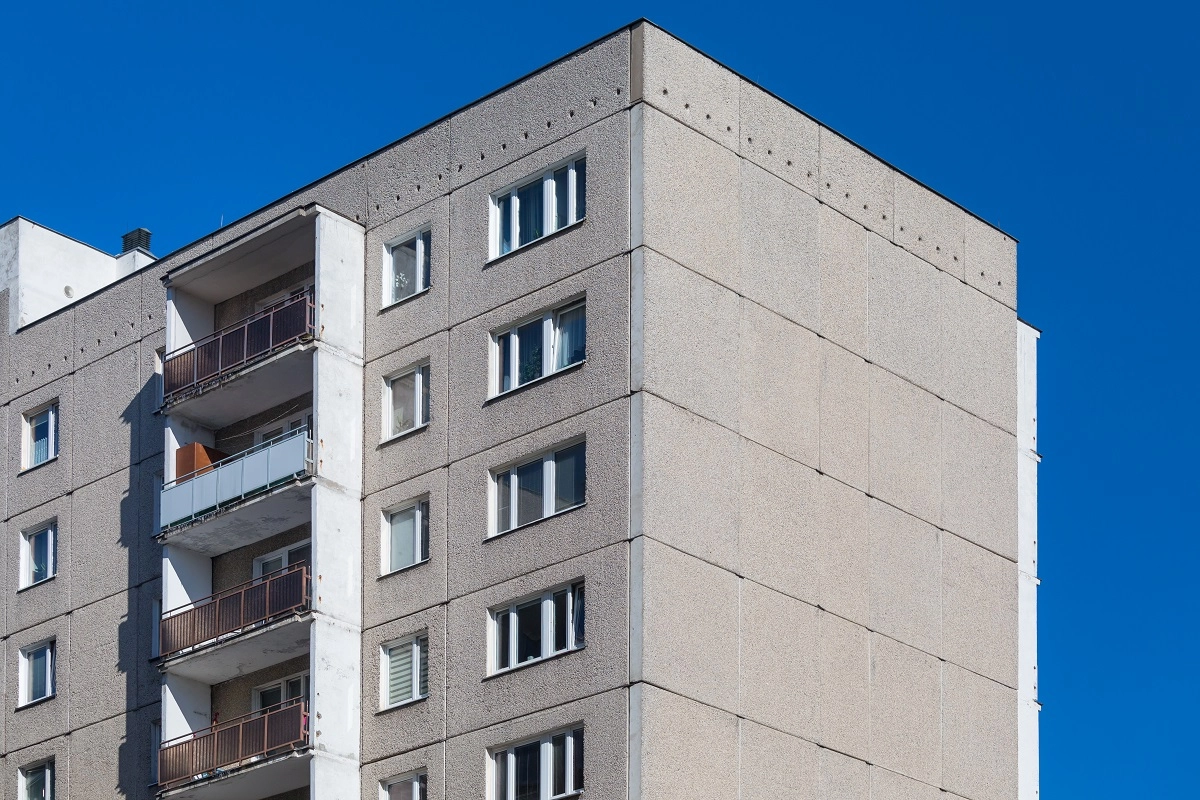 Horrendalne ceny mieszkań w blokach z wielkiej płyty. "Pozostaną w ...