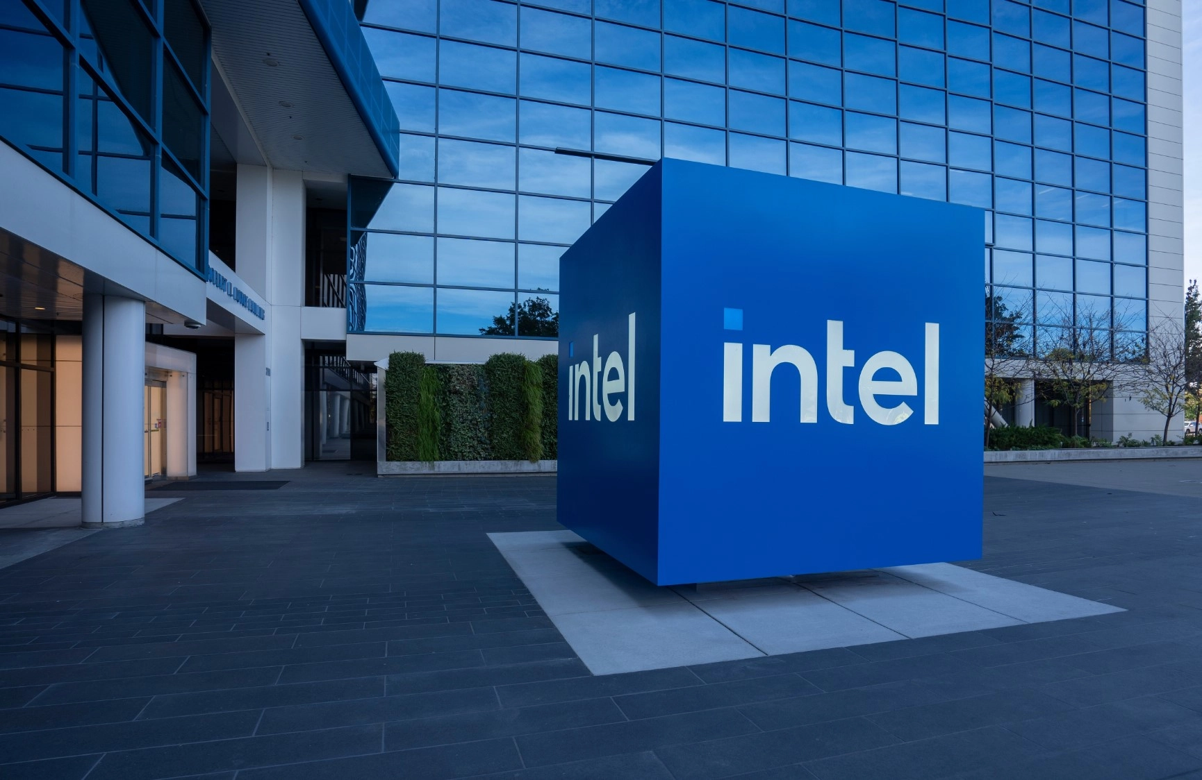 Fabryka Intela w Polsce. Pracę znajdzie ok. 2 tys. osób